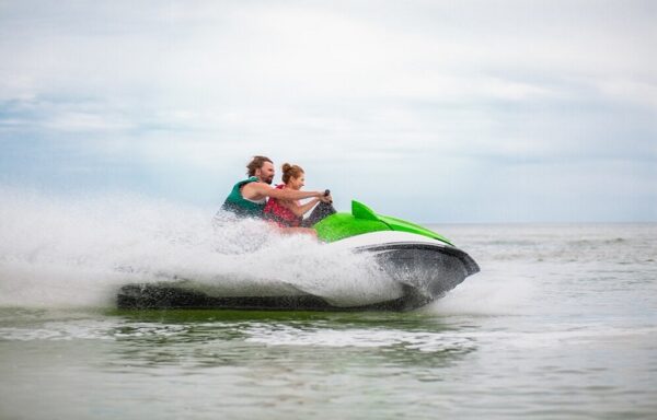 Exploring Dubai from the Water: Sea Kart Routes You'll Love - myglobaltrips